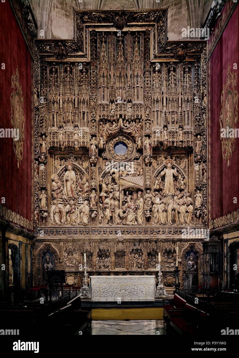 Retablo mayor gotico hi-res stock photography and images - Alamy