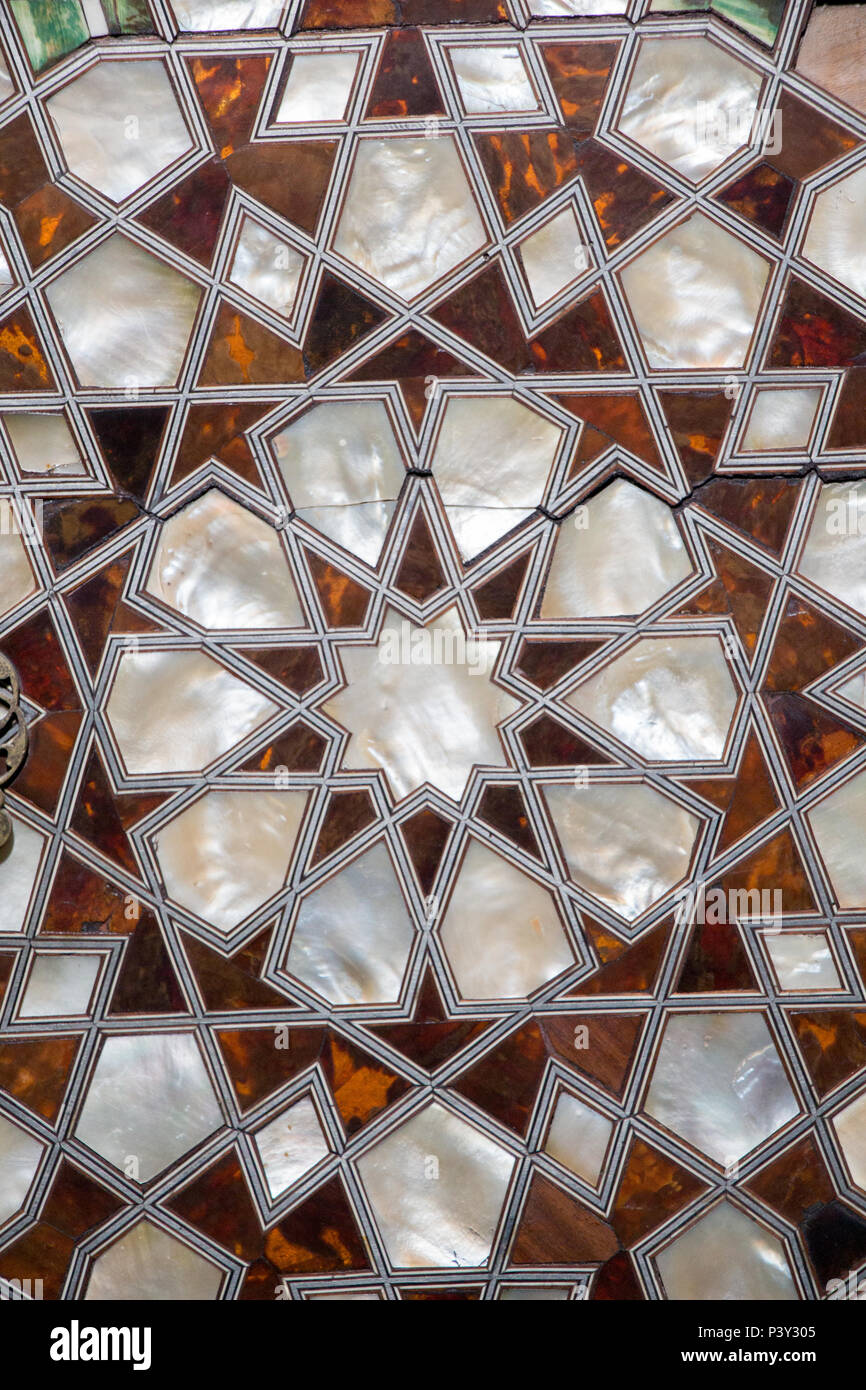 Ottoman Turkish art with geometric patterns on wood Stock Photo - Alamy