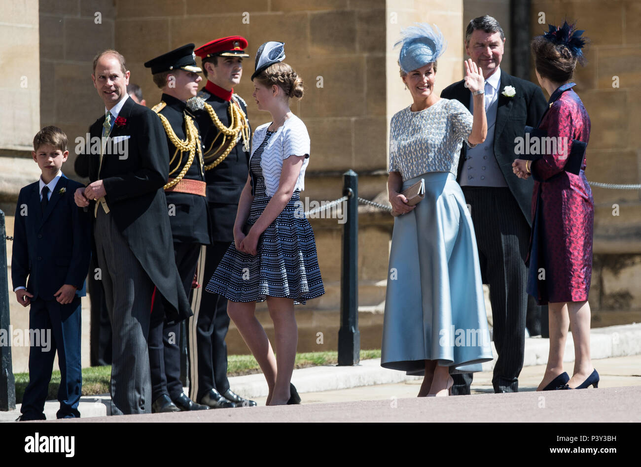 Commander timothy laurence hi-res stock photography and images - Alamy