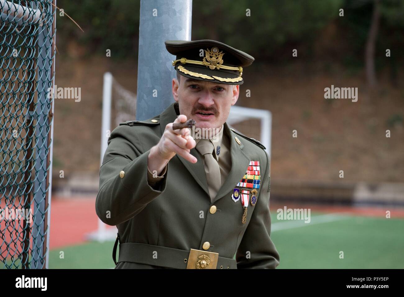 Original Film Title: DE MAYOR QUIERO SER SOLDADO. English Title: I WANT ...