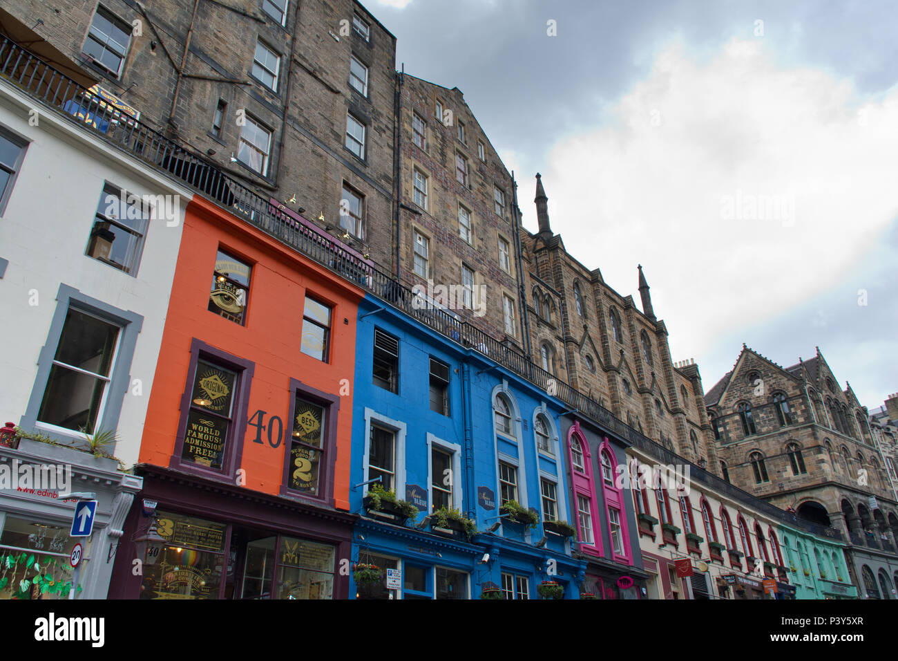 Colorful building exterior hi-res stock photography and images - Alamy