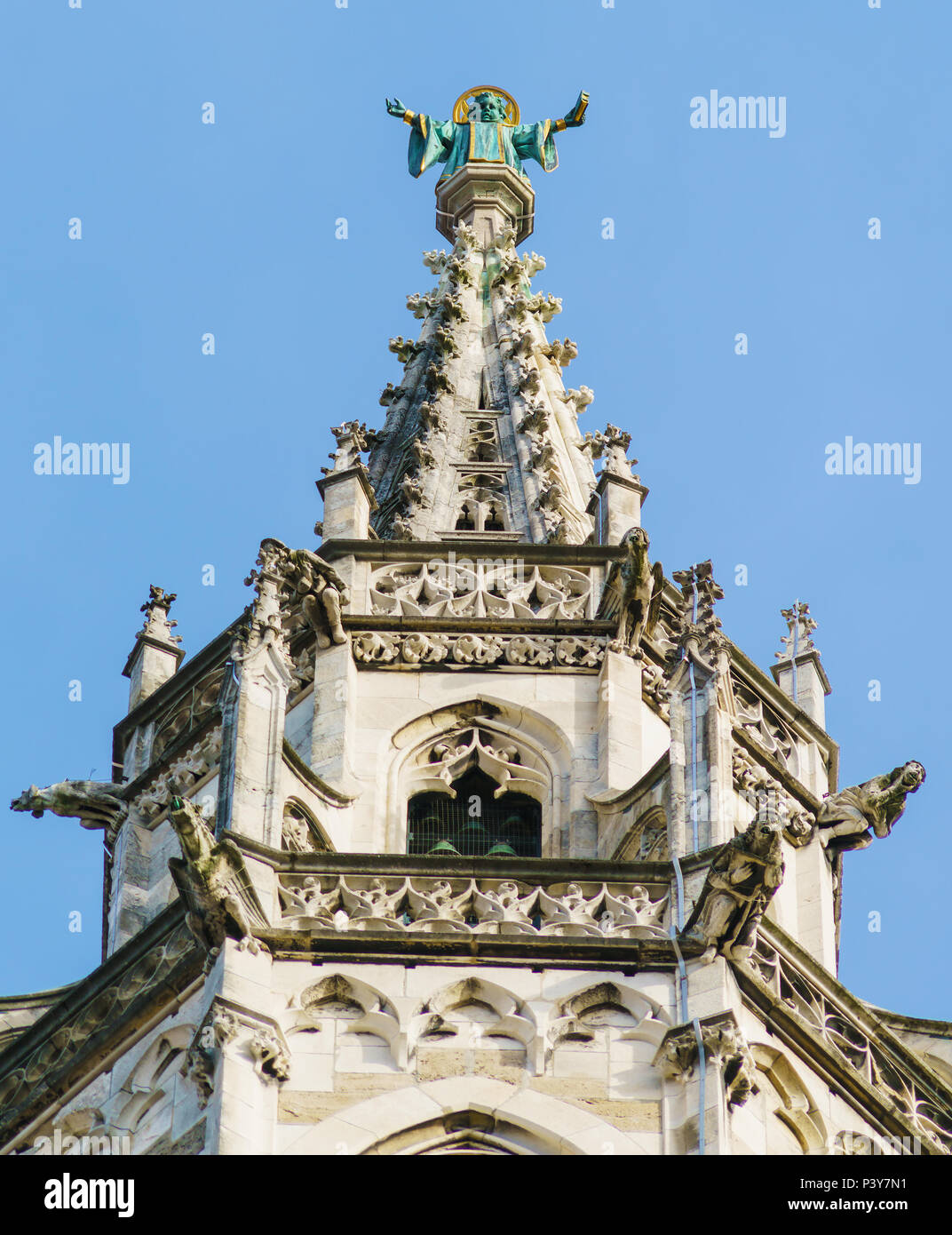Munich city symbol monk hi-res stock photography and images - Alamy