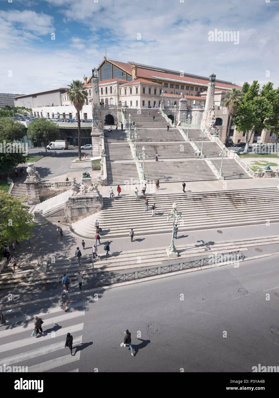 people climb the stairs to marseille Saint-Charles train station Stock ...