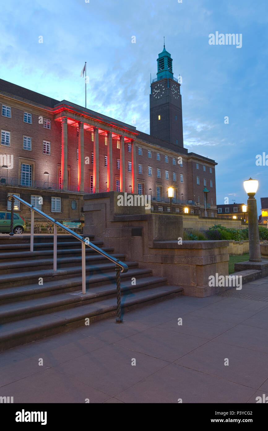 Norwich city clock hi-res stock photography and images - Alamy