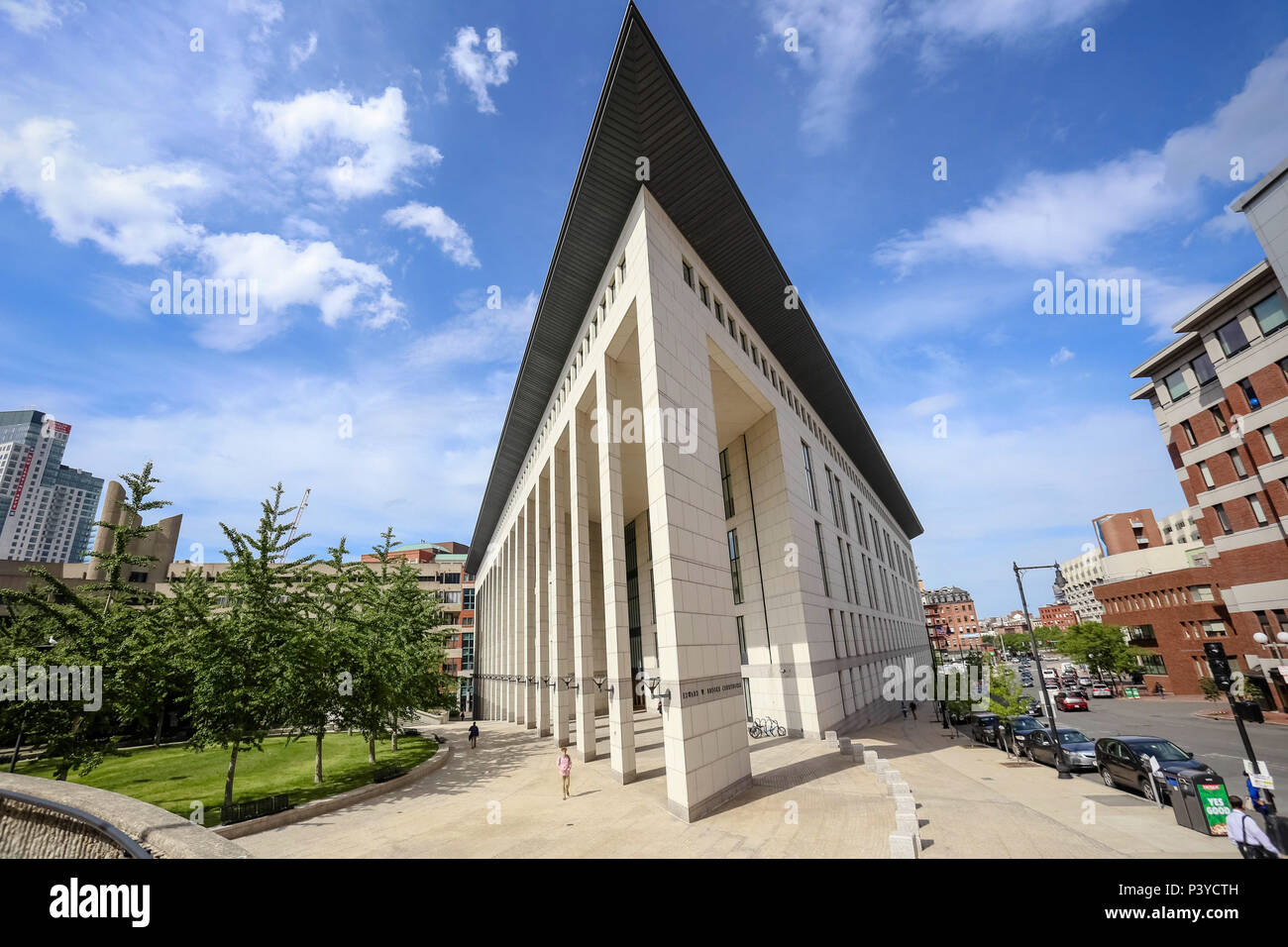 Edward w brooke courthouse hi-res stock photography and images - Alamy