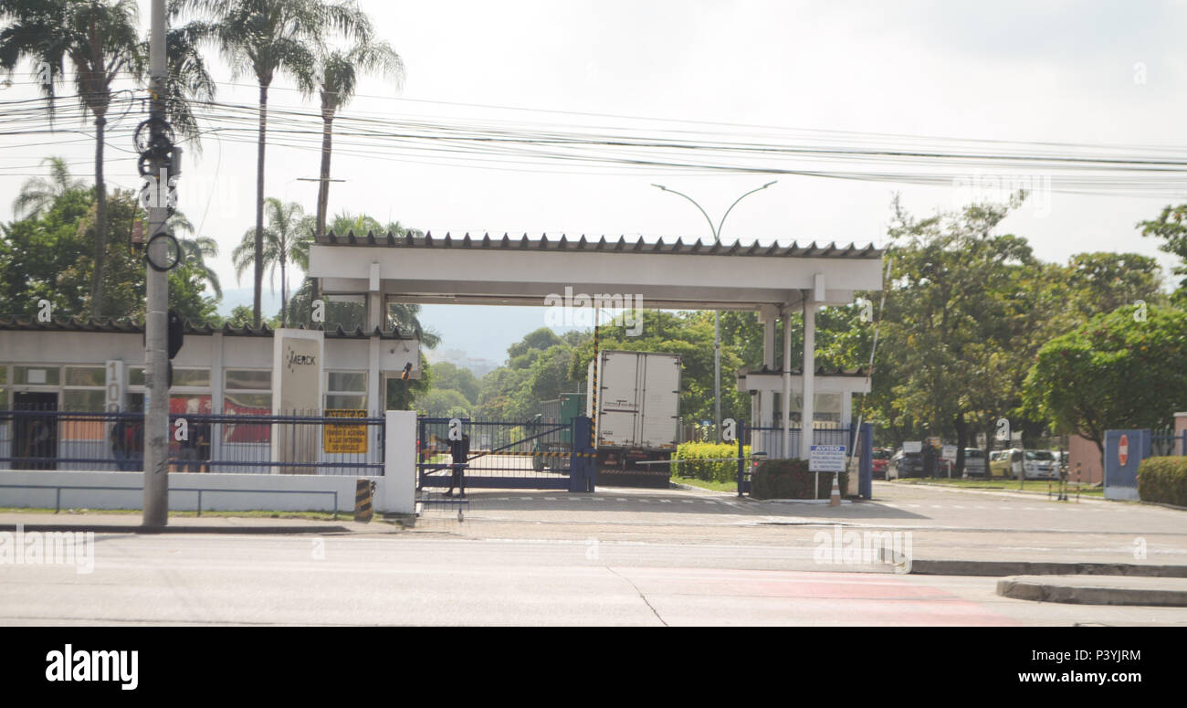 Fabrica da Merk ,no bairro de Taquara na região de Jacarepagua n a zona ...
