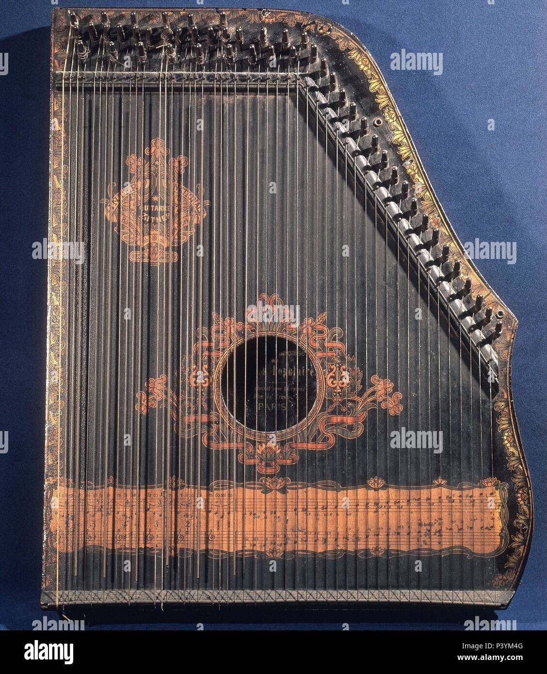 Arpa instrument hi-res stock photography and images - Alamy