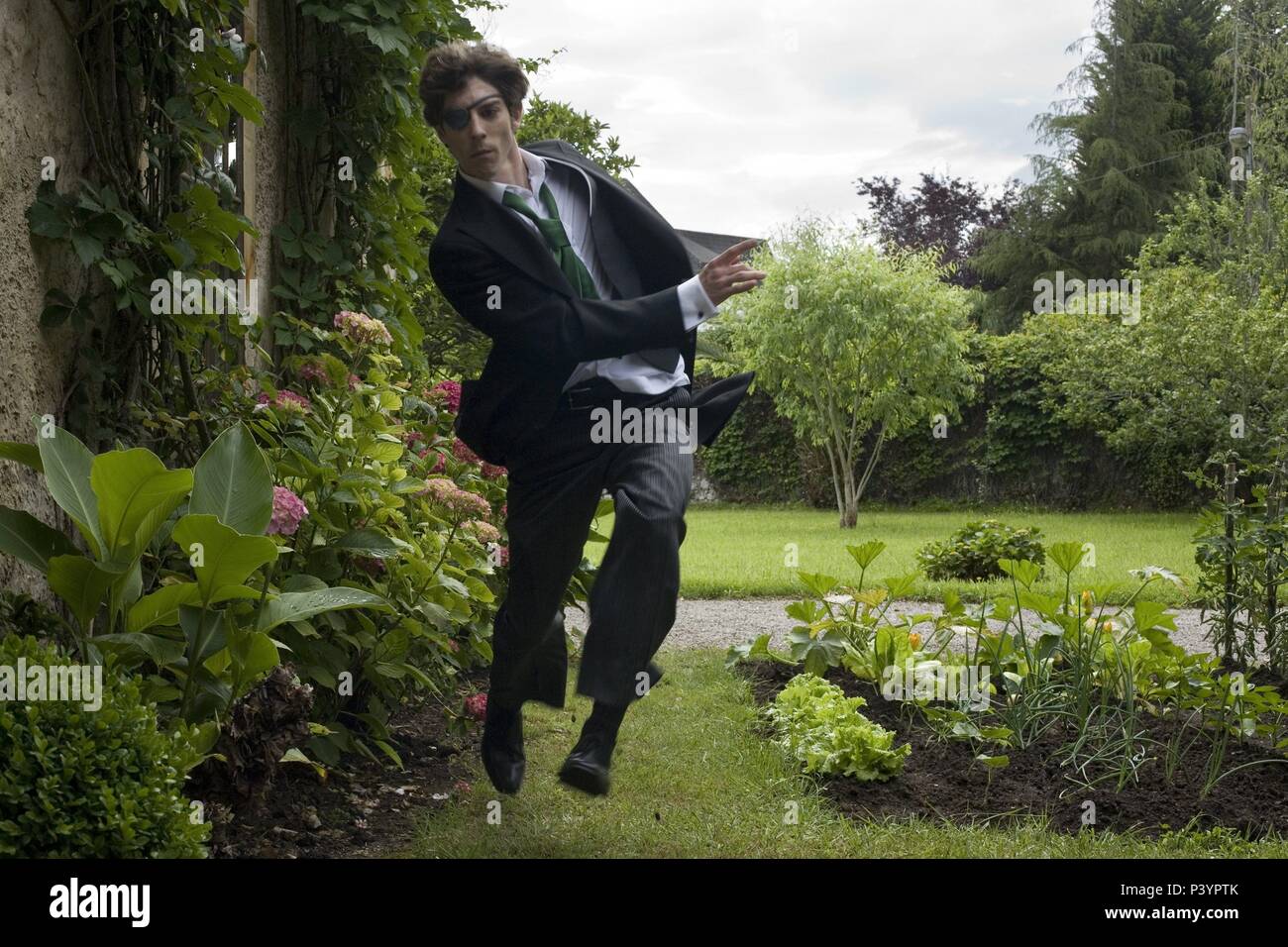 Original Film Title: PRIMOS. English Title: COUSINHOOD. Film Director ...