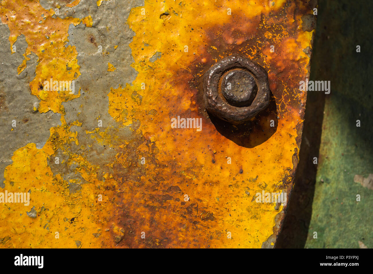 Bolted plate hi-res stock photography and images - Alamy