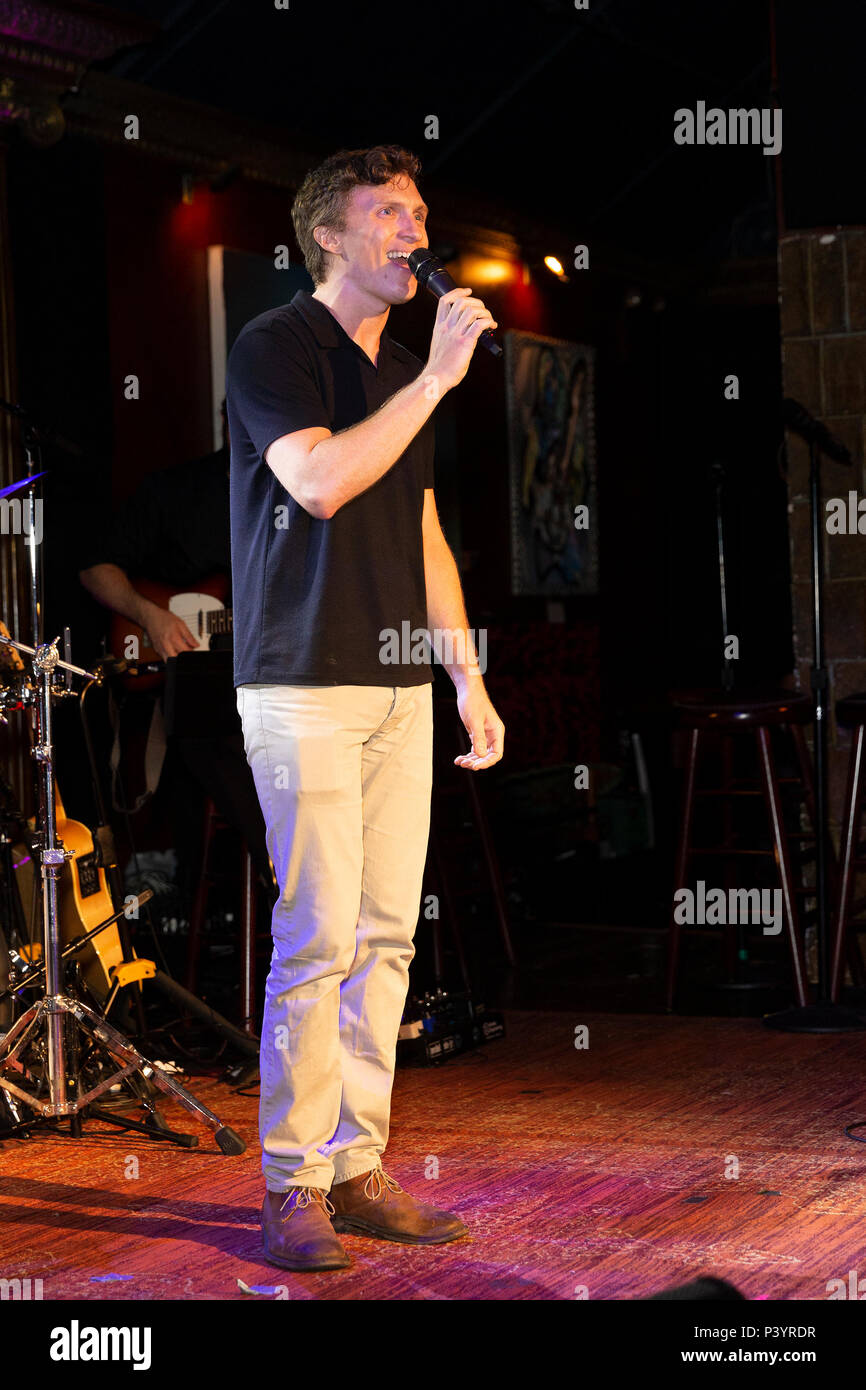 Matt leisy hi-res stock photography and images - Alamy