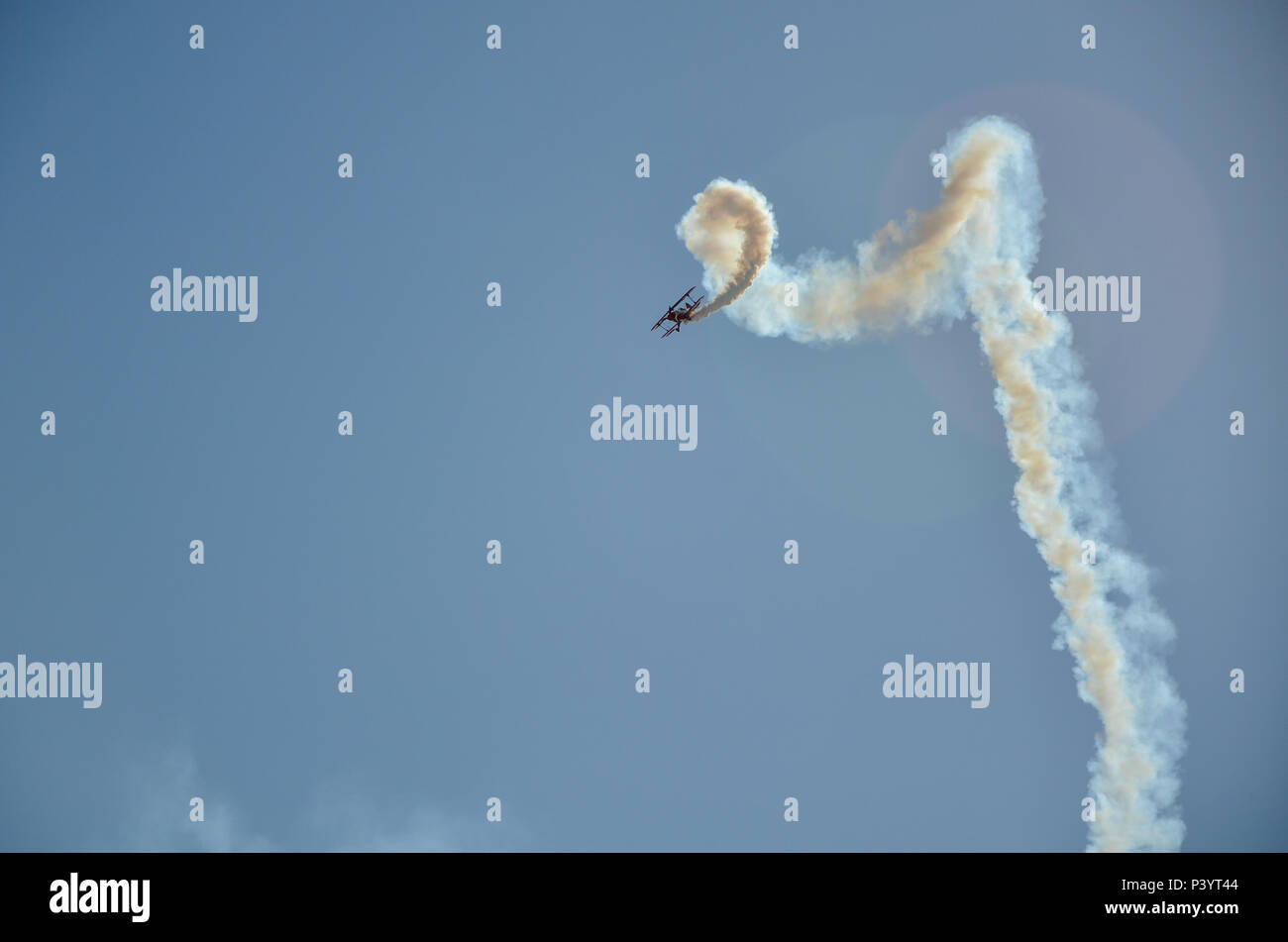 Stunt pilot flying hi-res stock photography and images - Alamy