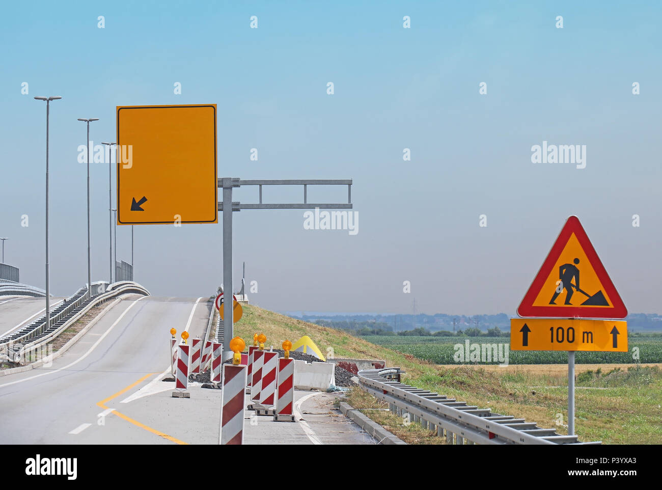 Work signs hi-res stock photography and images - Alamy