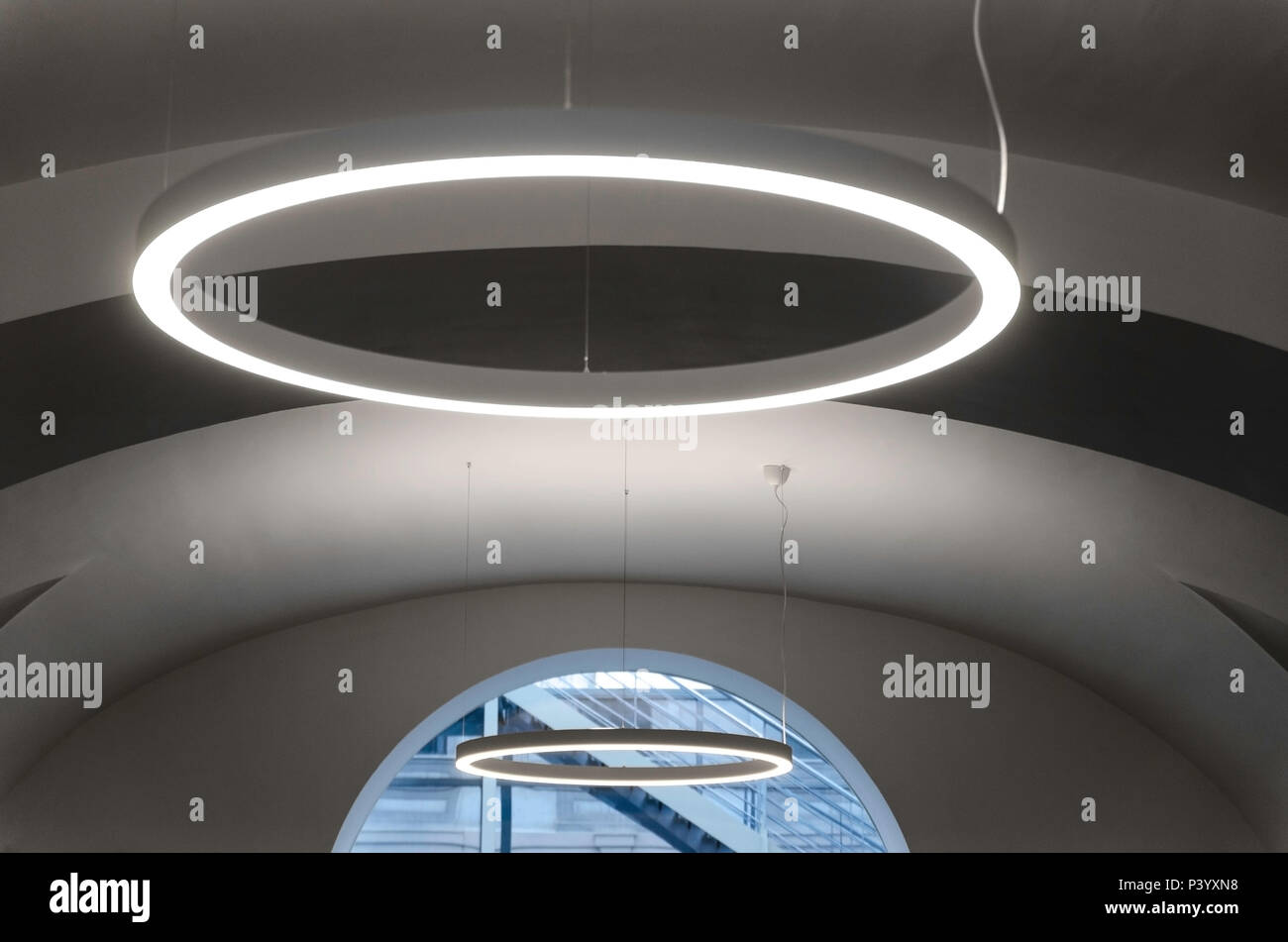 Horizontal oval shape hi-res stock photography and images - Alamy