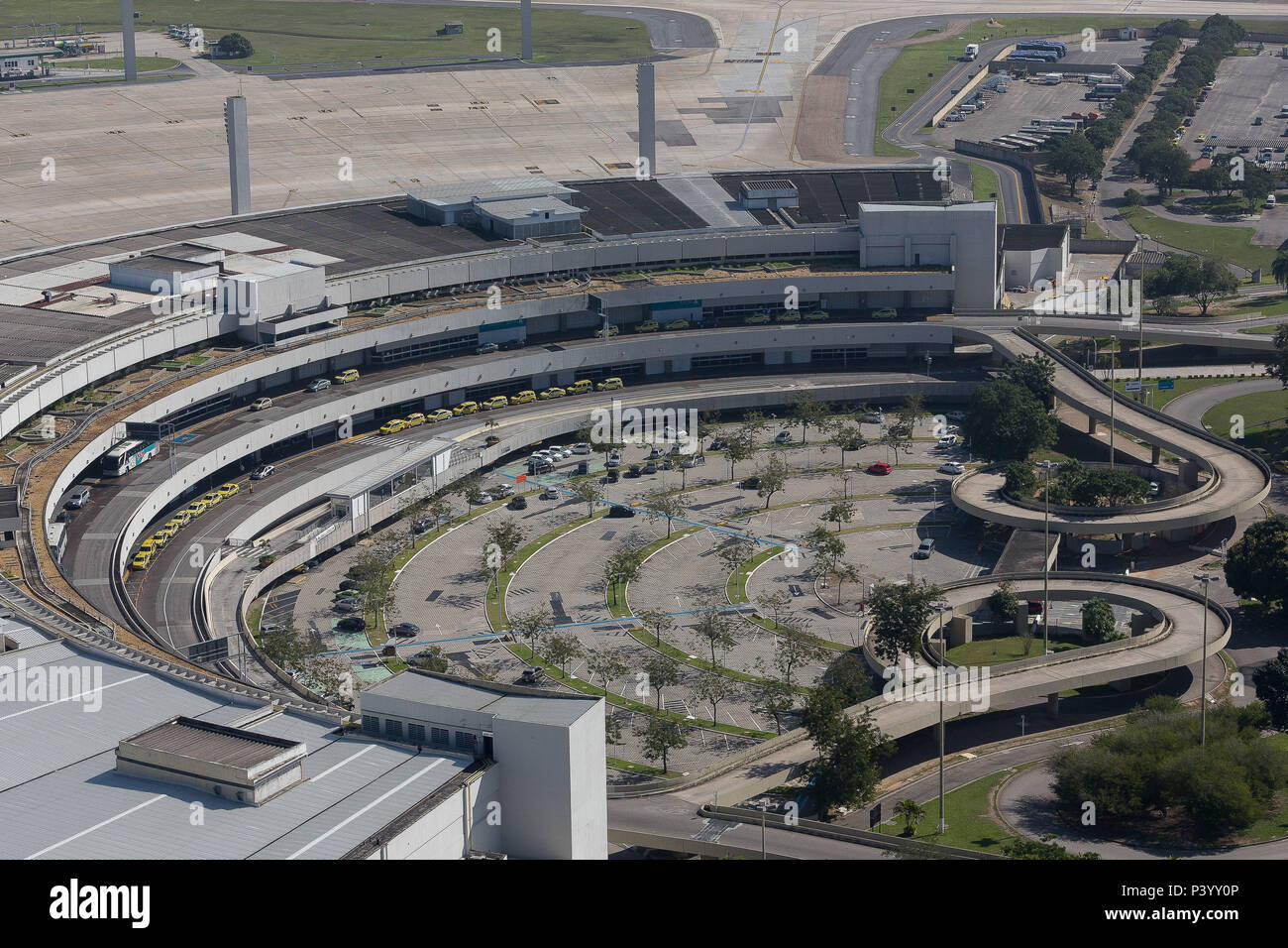 Imagem aérea do aeroporto Internacional do Rio de Janeiro, Galeão. Rio ...
