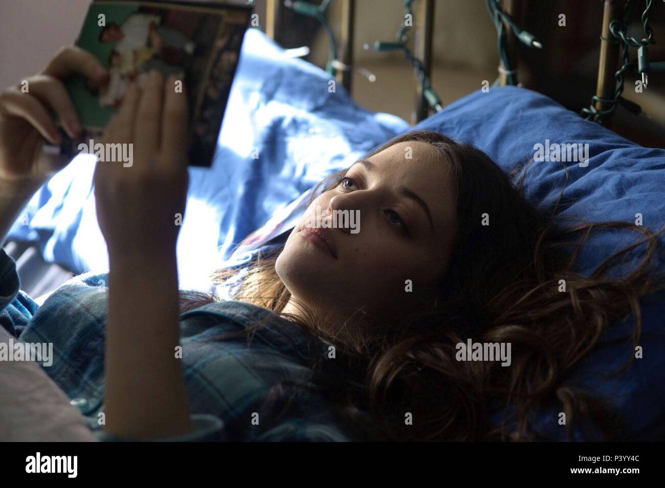 Original Film Title: DAYDREAM NATION. English Title: DAYDREAM NATION ...