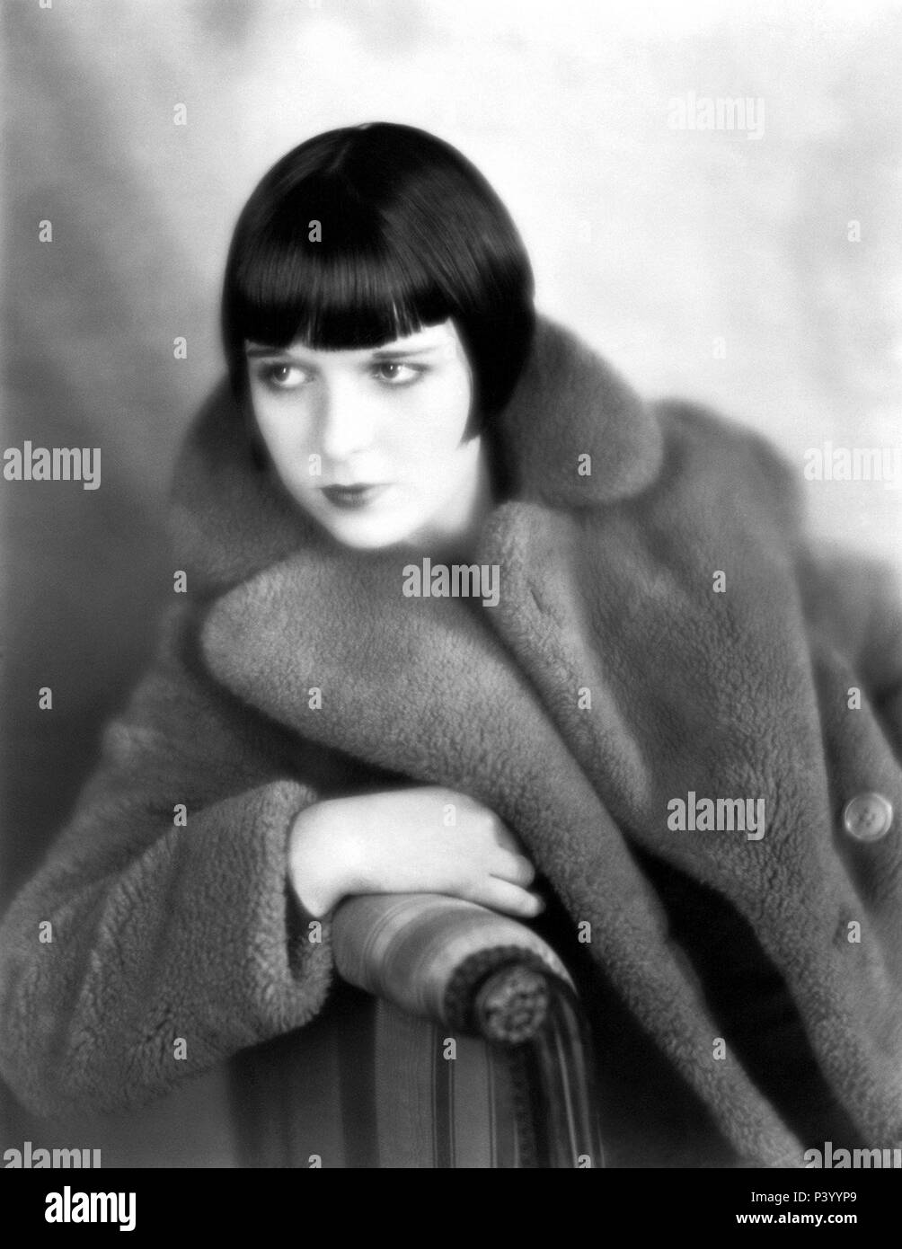 Louise brooks portrait hi-res stock photography and images - Alamy