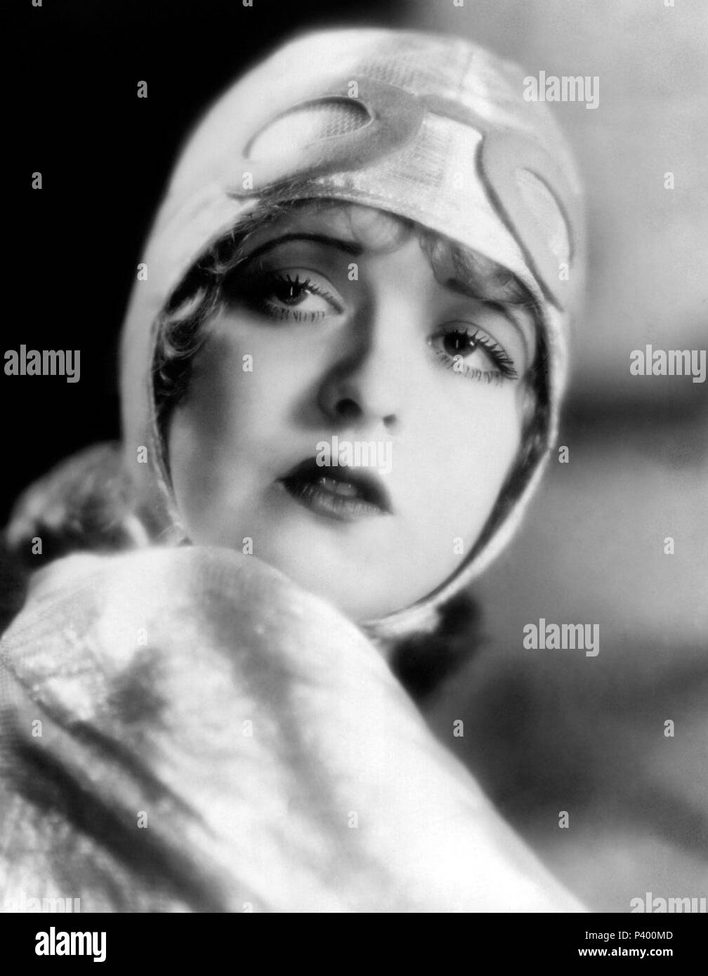 Original Film Title: THE SATURDAY NIGHT KID. English Title: THE ...