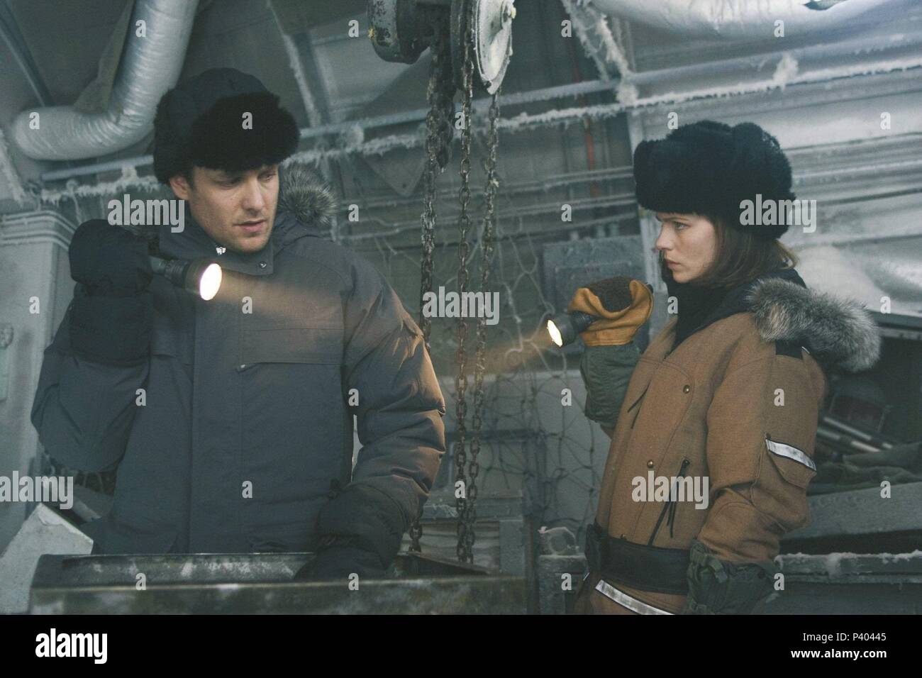 Gabriel macht kate beckinsale whiteout hi-res stock photography and ...