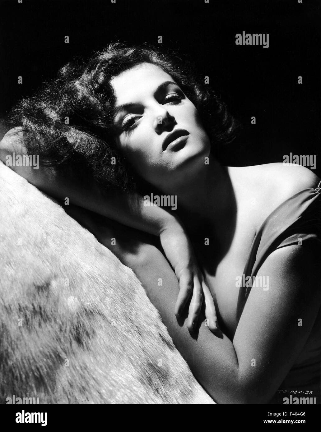 Jane russell the outlaw hi-res stock photography and images - Alamy