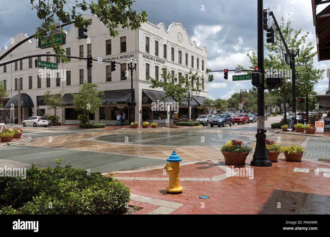 Downtown woodland hi-res stock photography and images - Alamy