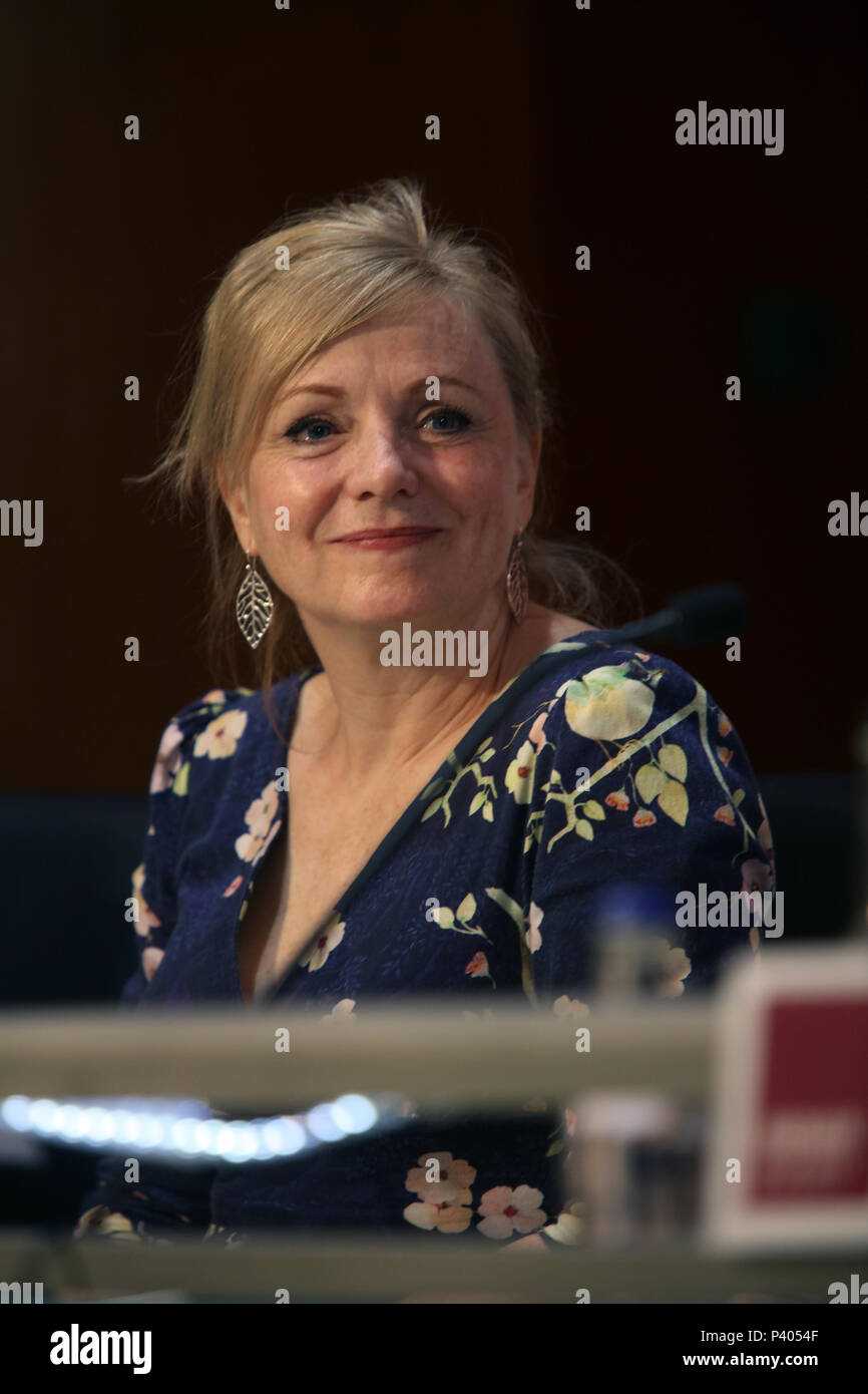 Shadow early years minister tracy brabin hi-res stock photography and ...