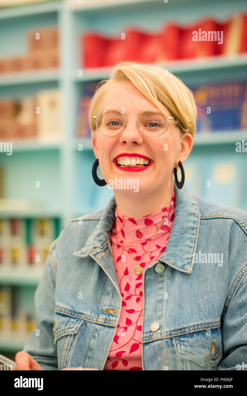 Authors method hi-res stock photography and images - Alamy