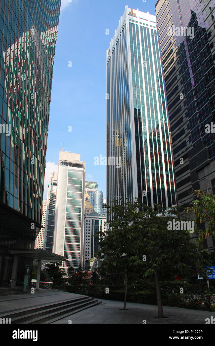 Modern buildings in Singapore Stock Photo - Alamy