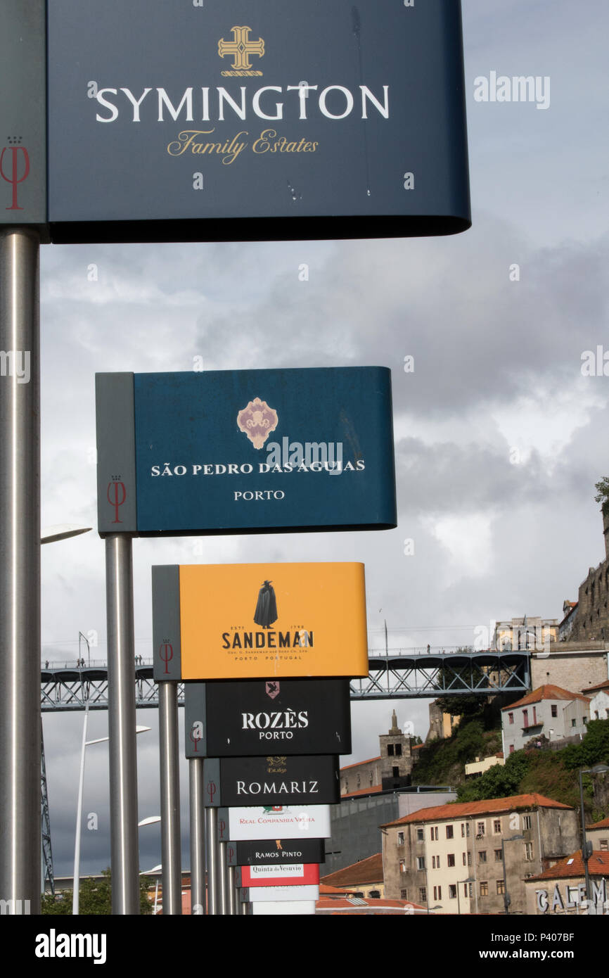 Portuguese signs hi-res stock photography and images - Alamy