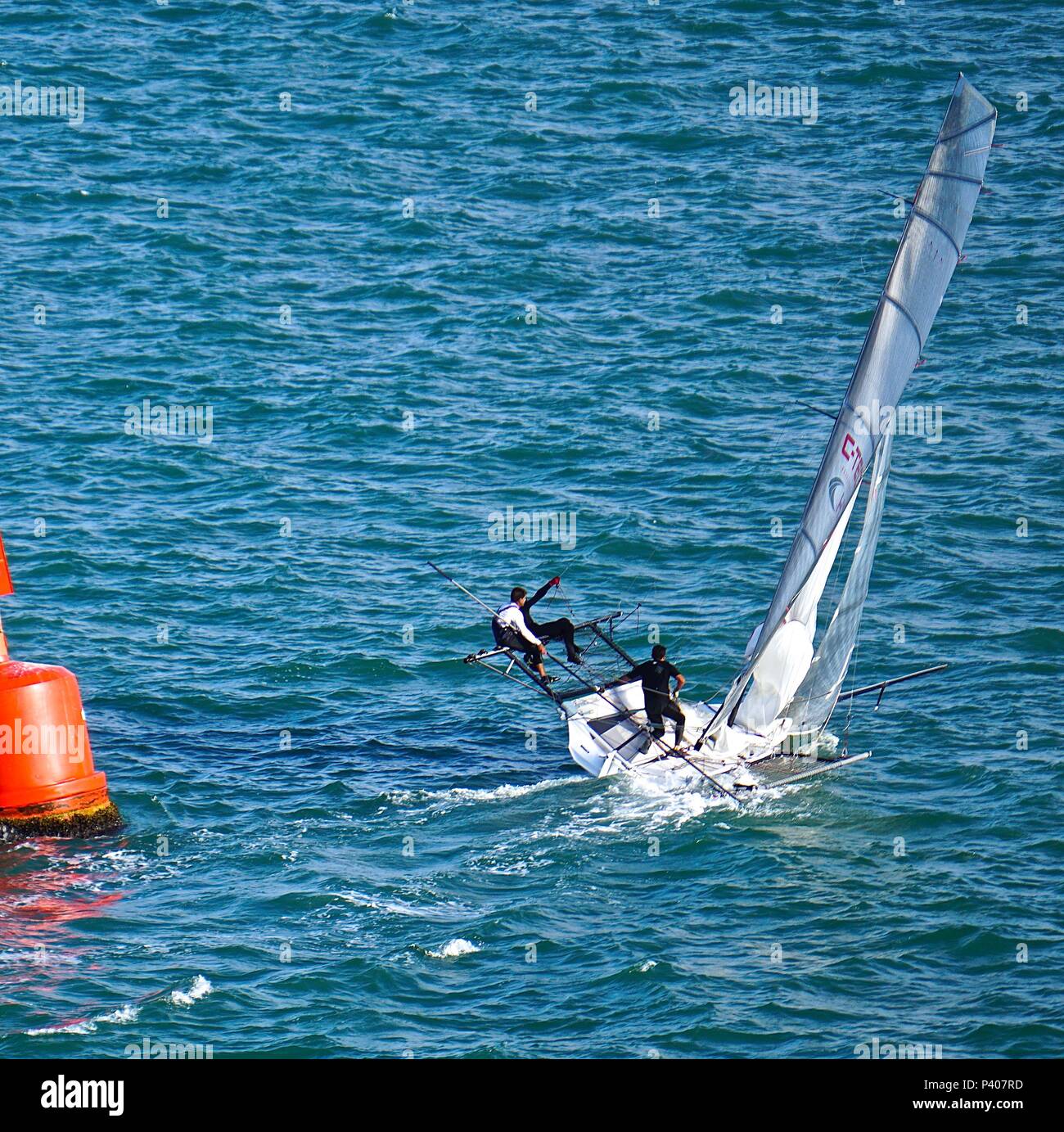 Sailboat racing hi-res stock photography and images - Alamy