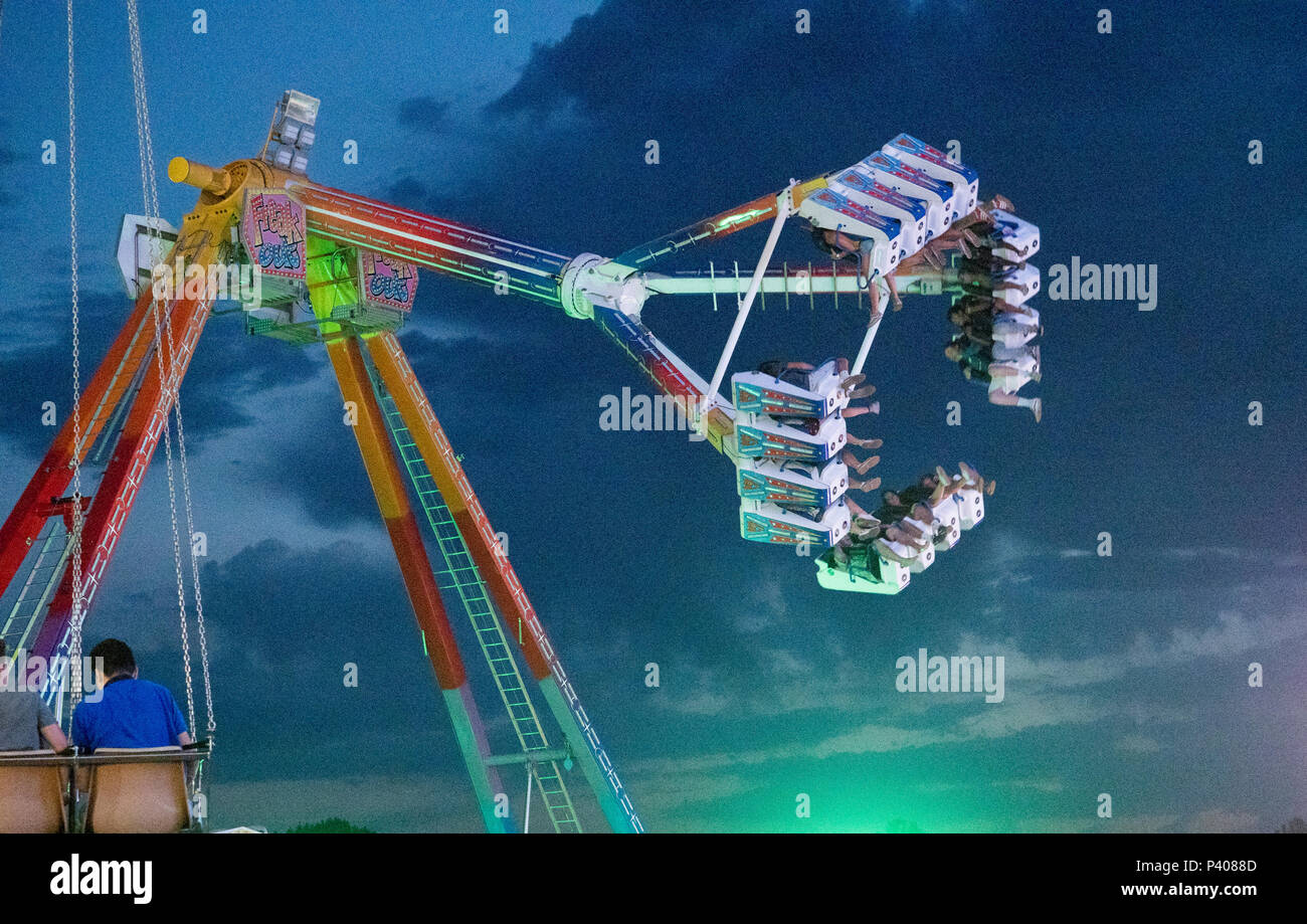 Freak out ride hi-res stock photography and images - Alamy