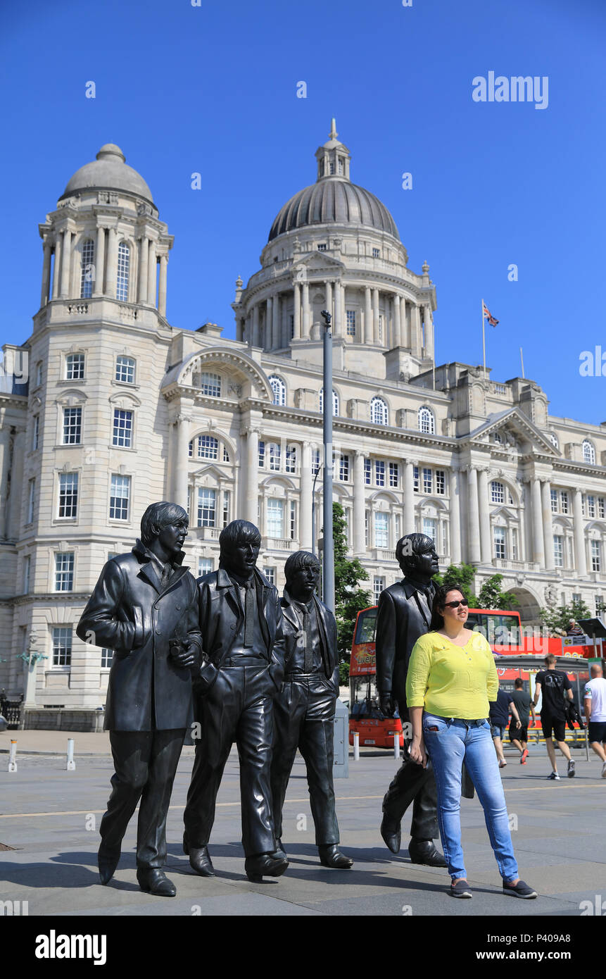 The new Beatles Statue on the renovated Pier Head on the Waterfront in ...