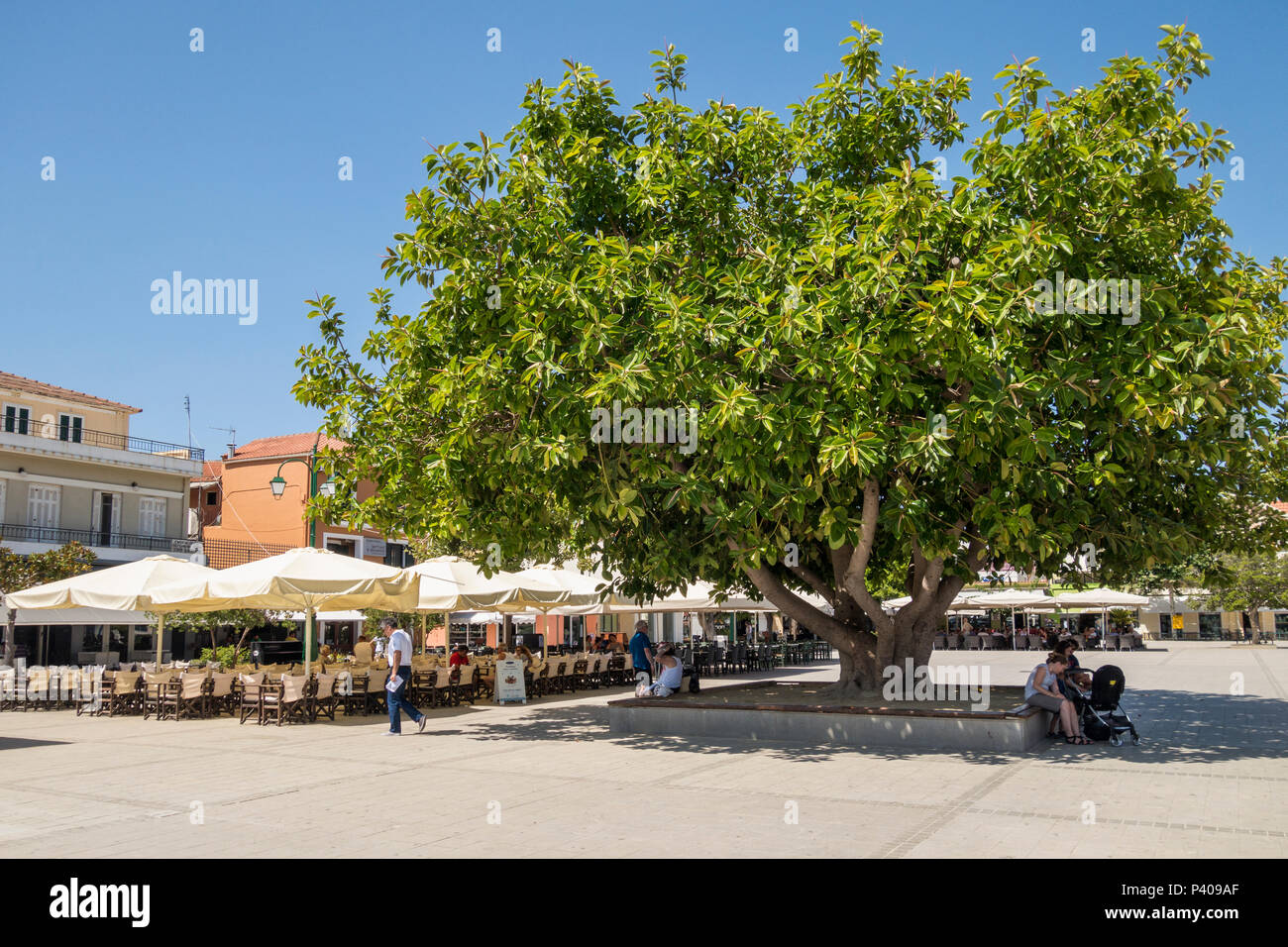 Lixouri kefalonia hi-res stock photography and images - Alamy