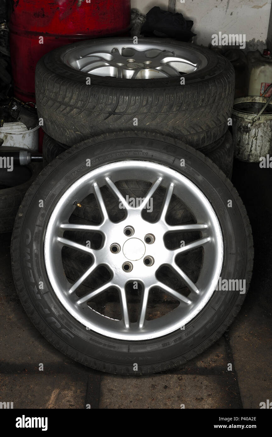 Tires Rims High Resolution Stock Photography and Images - Alamy