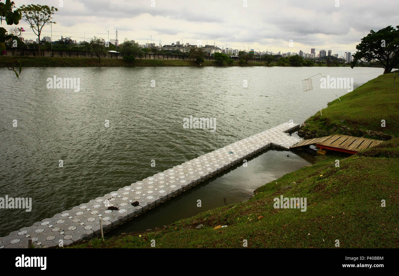Raia da USP, na zona oeste de São Paulo Stock Photo - Alamy