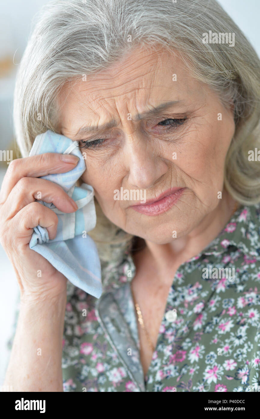stressed senior woman crying Stock Photo - Alamy