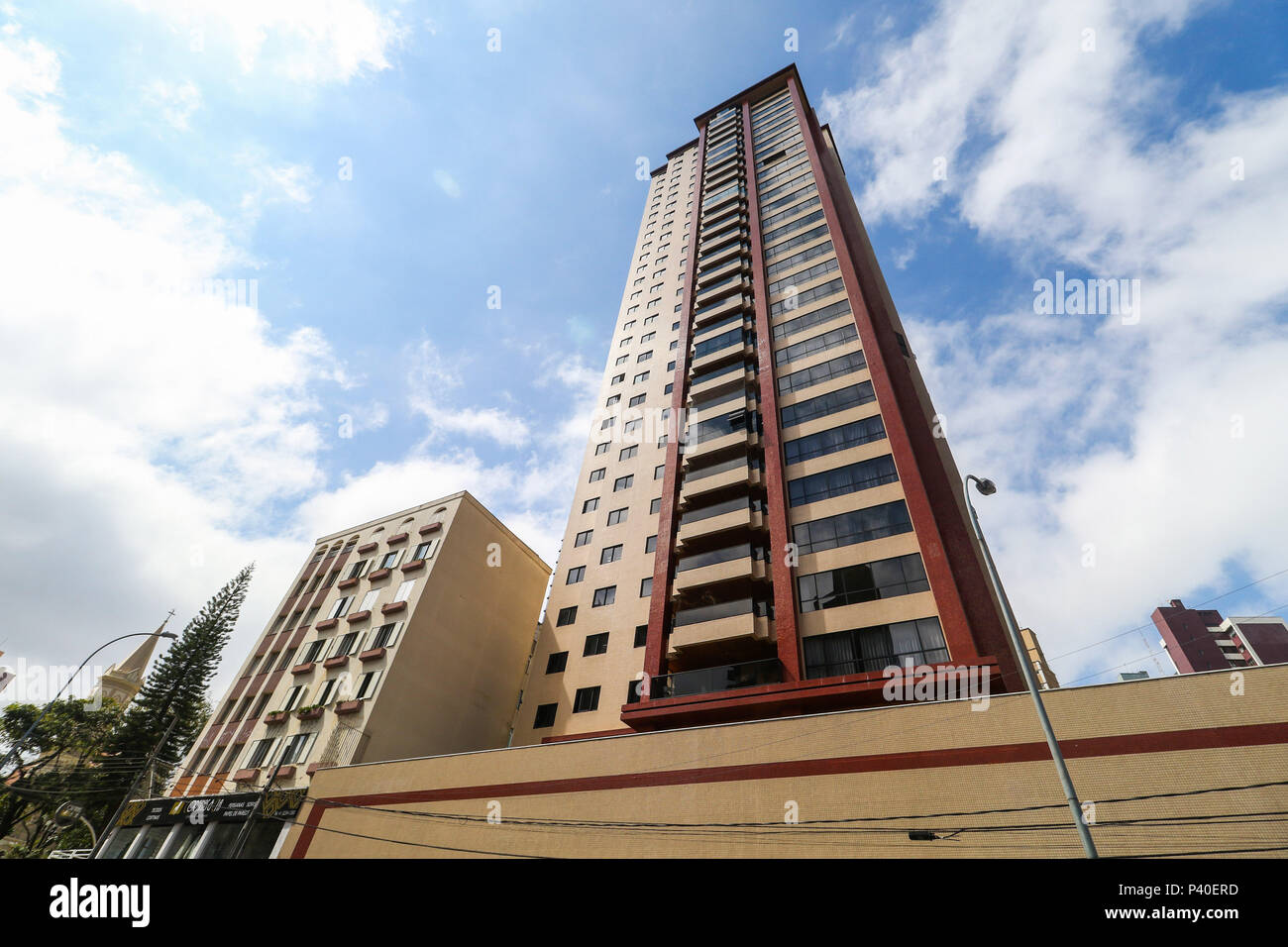 Predios residenciais hi-res stock photography and images - Alamy