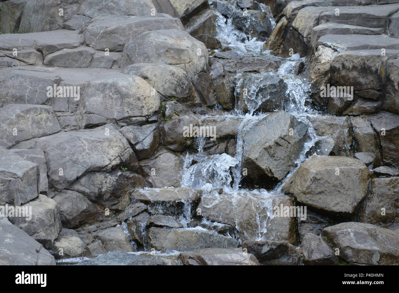 Wet rocks and waterfall hi-res stock photography and images - Alamy