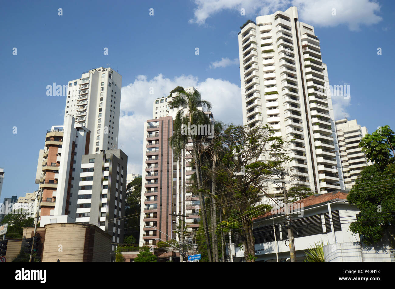 Bairro Nobre Prédio Residencial De Alto Padrão Na Região Do Pacaembu