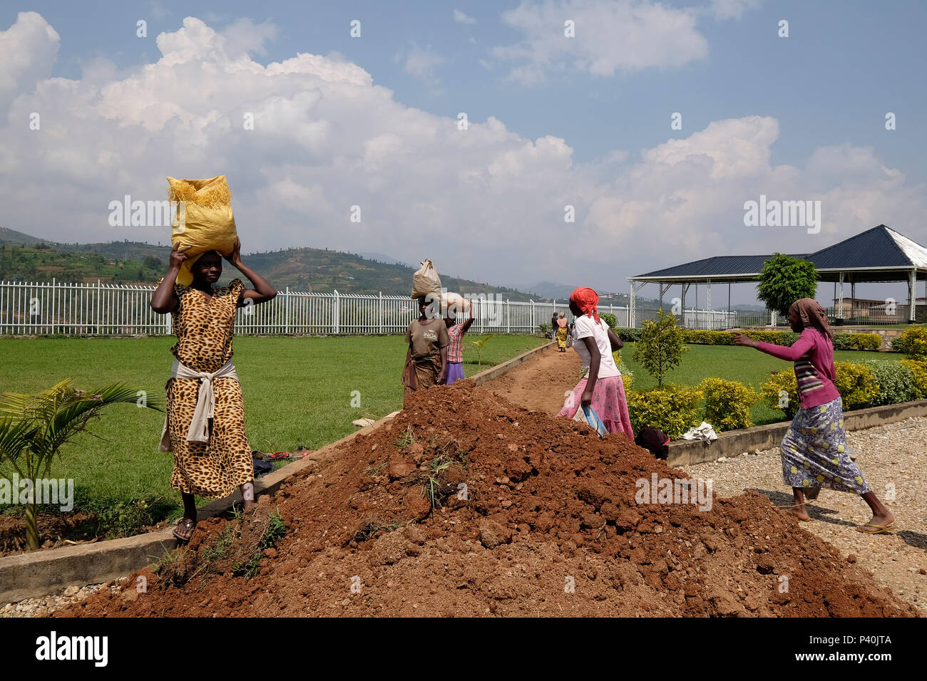 Rwanda genocide 1994 hi-res stock photography and images - Alamy