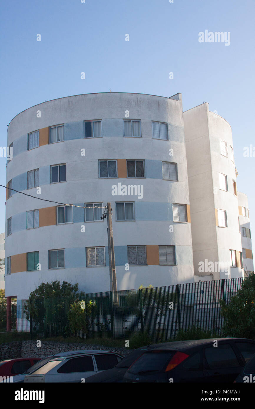 Edificios cilíndricos hi-res stock photography and images - Alamy