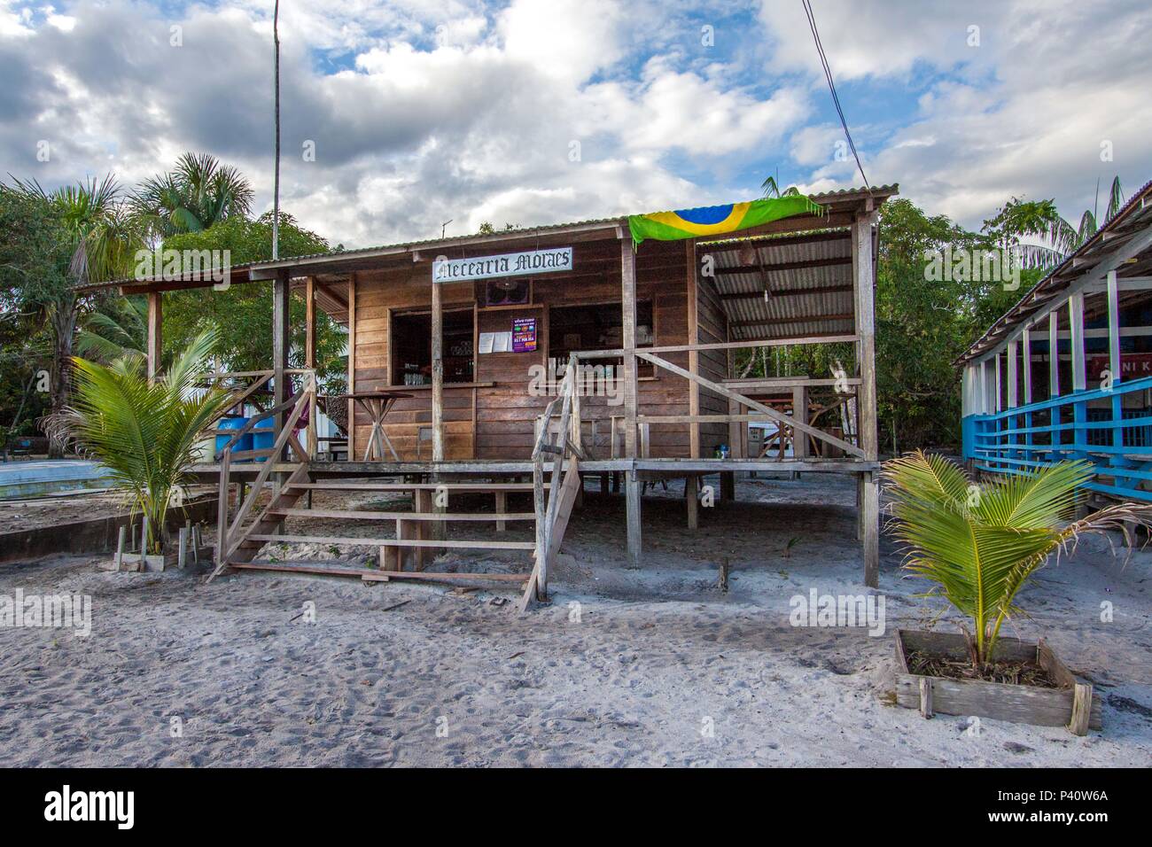 Comunidade indigena da amazonia hi-res stock photography and images - Alamy