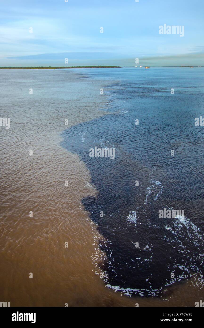 Rio Negro e Rio Solimões Encontro das Águas Encontro do Rio Negro com ...