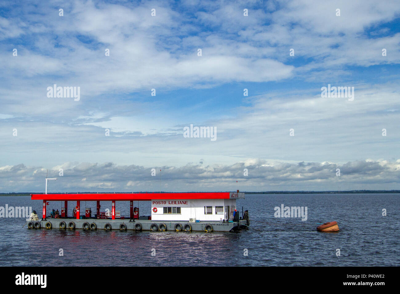 Manaus - AM Posto de combustível posto de combustível flutuante posto ...