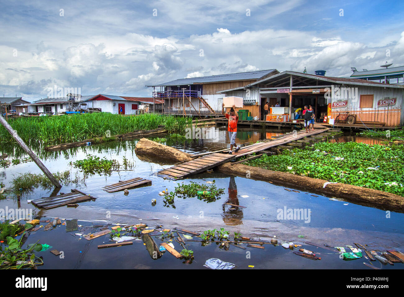Comercio no amazonas hi-res stock photography and images - Alamy