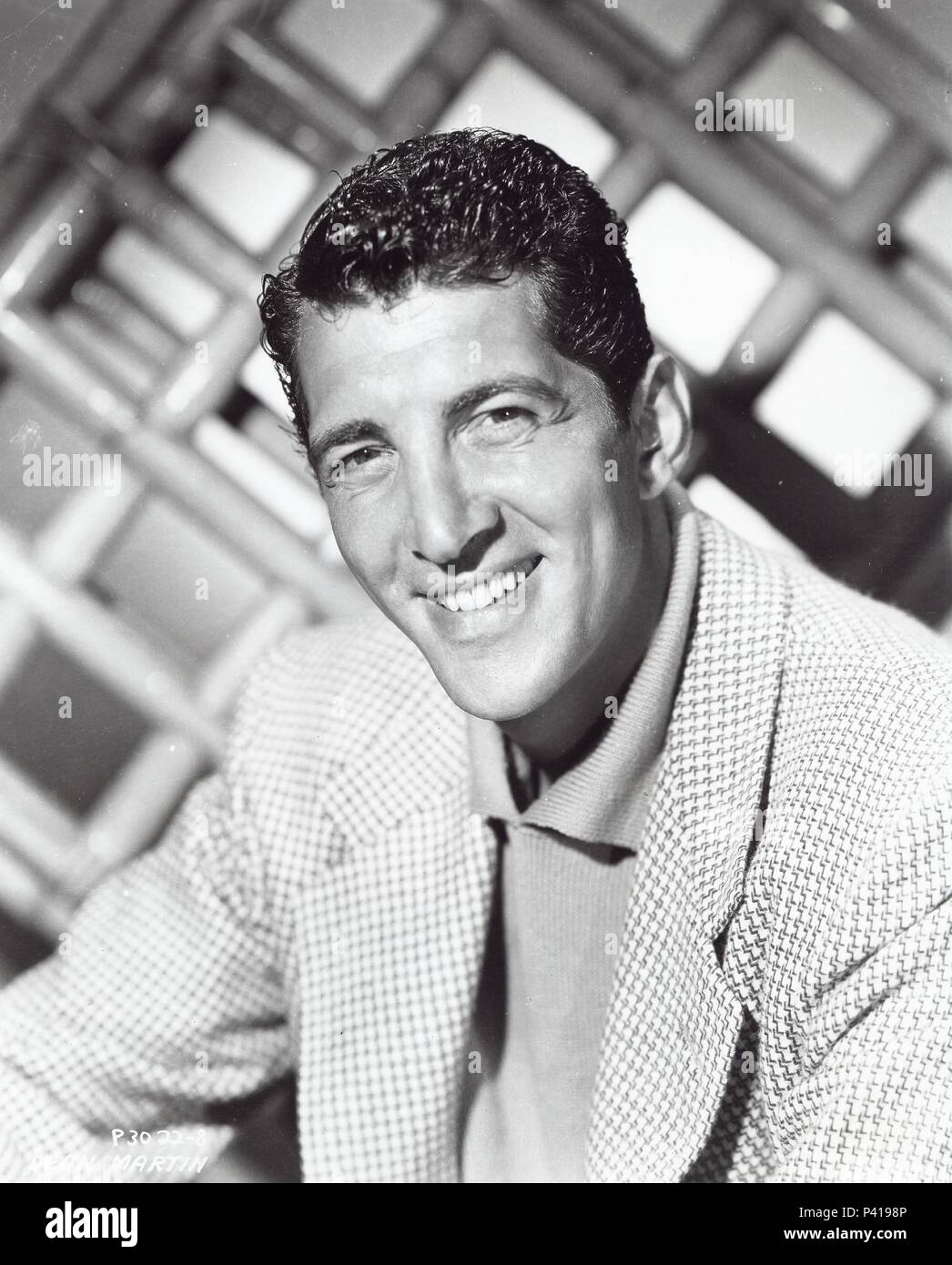 Dean martin portrait hi-res stock photography and images - Alamy
