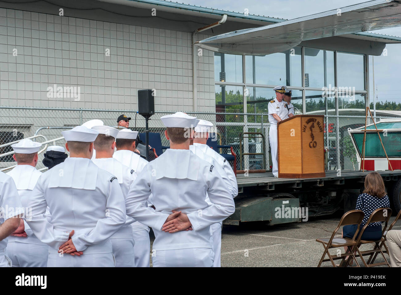 160603-N-WQ574-057 OAK HARBOR, Wash. (June 3, 2016) Capt. Geoff Moore ...