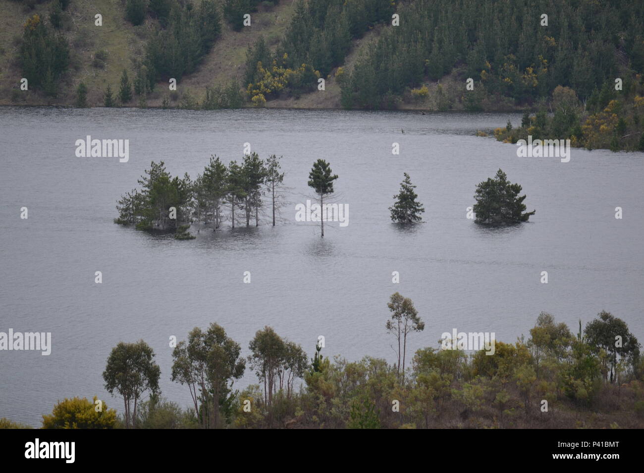 Cotter dam hi-res stock photography and images - Alamy