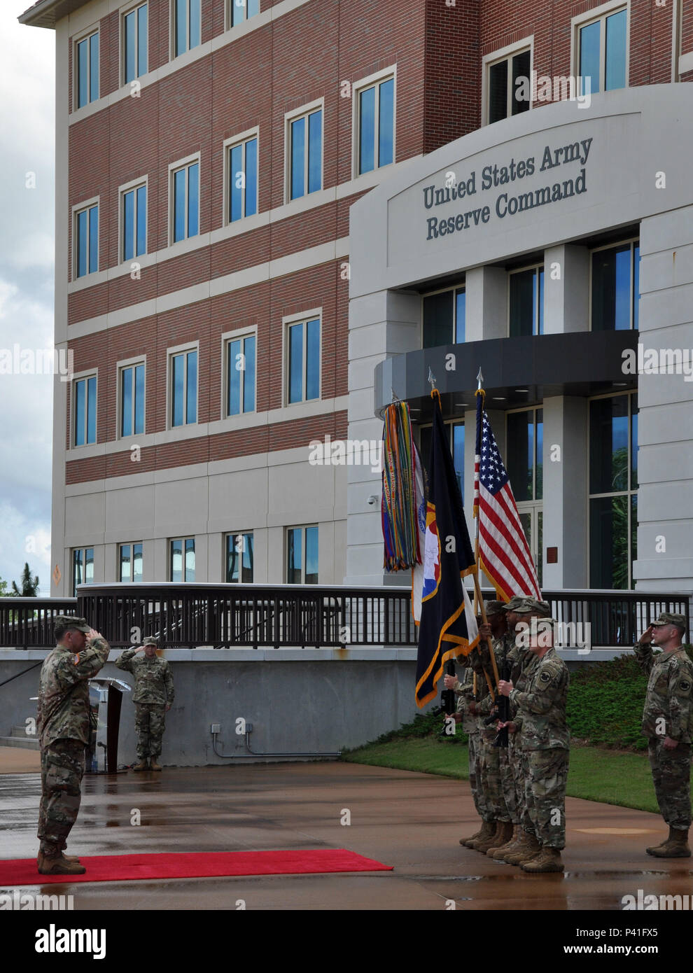 The U.S. Army Reserve bid farewell to its seventh commanding general ...