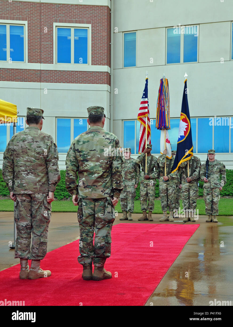The U.S. Army Reserve bid farewell to its seventh commanding general ...