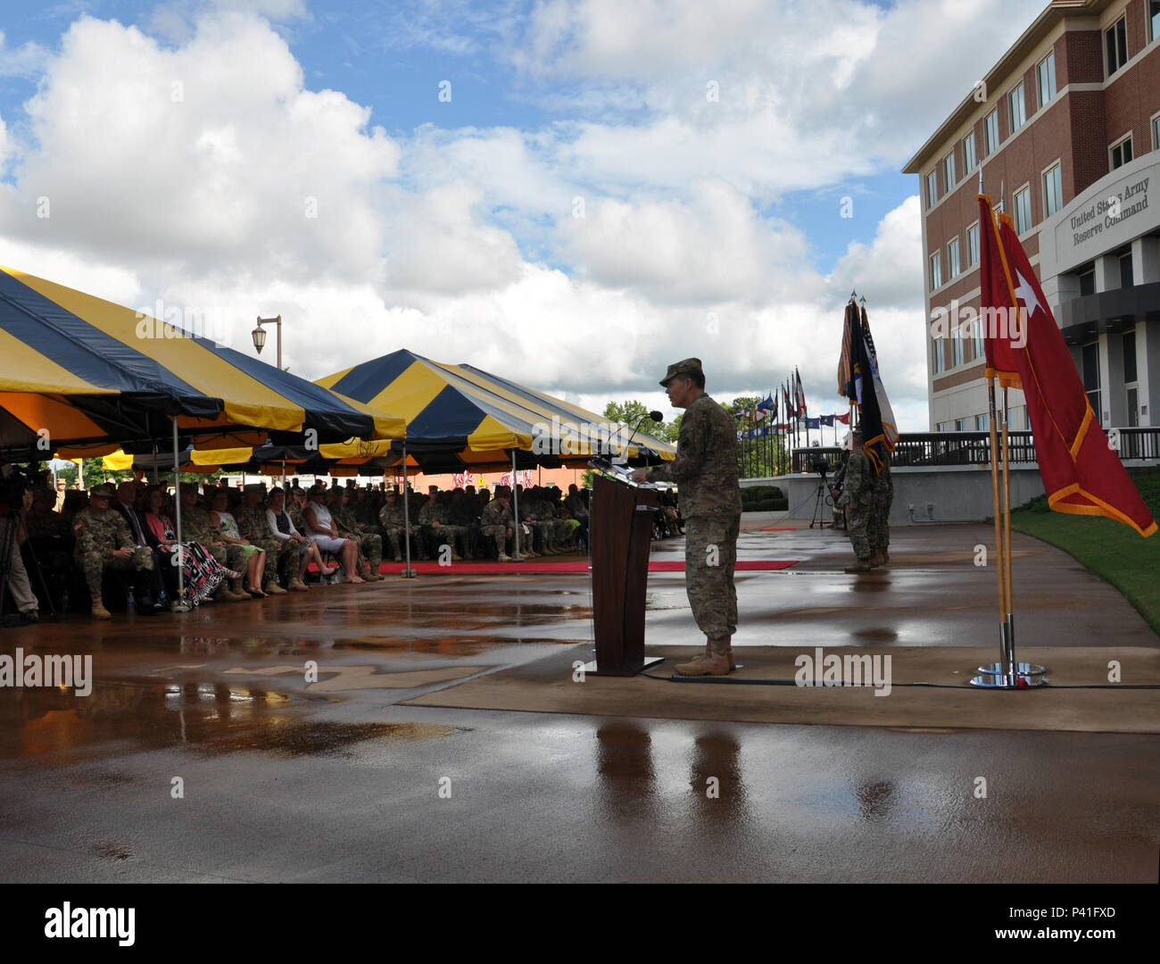 The U.S. Army Reserve bid farewell to its seventh commanding general ...